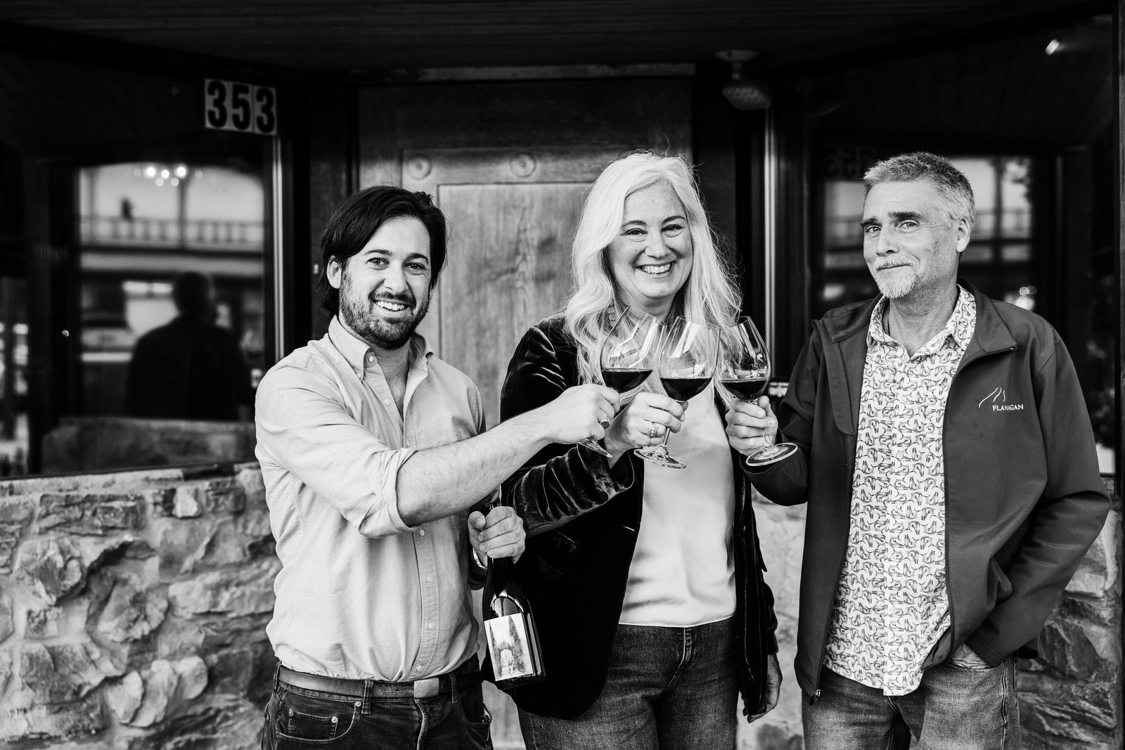 Bodega Ultima – Kat McCall Papers